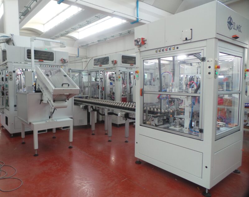 Valve assembly and testing machine