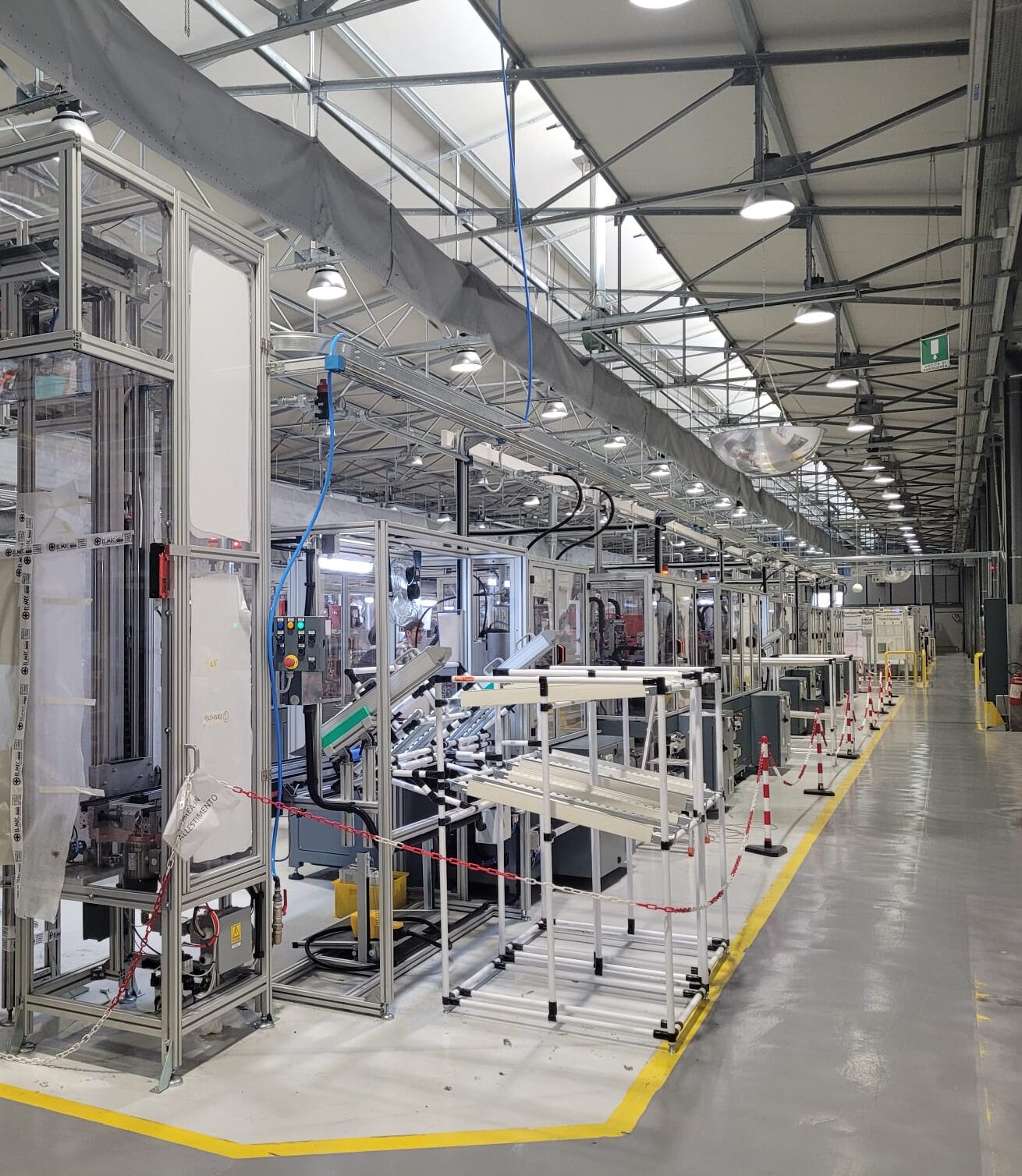 LOCK ASSEMBLY, TEST AND PACKING MACHINERY